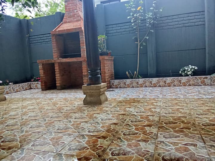 Casa Los Girasoles - Santiago Sacatepéquez