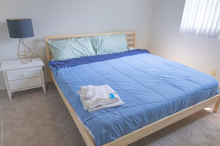 Near Msp & Moa! Discounted Rental Car Available - Bloomington, MN