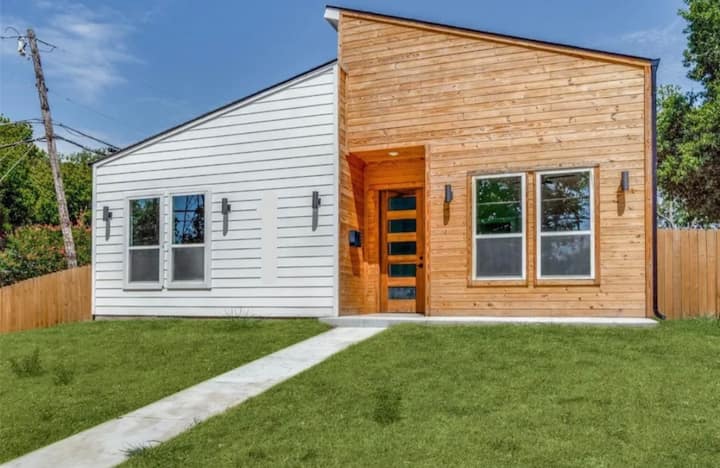 The Perfect House In Dallas - Lancaster, TX
