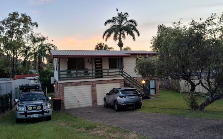 Gladstone Central Light & Breezy - Gladstone