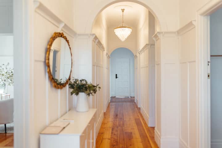 Charm On Corio - Central Stay - Shepparton