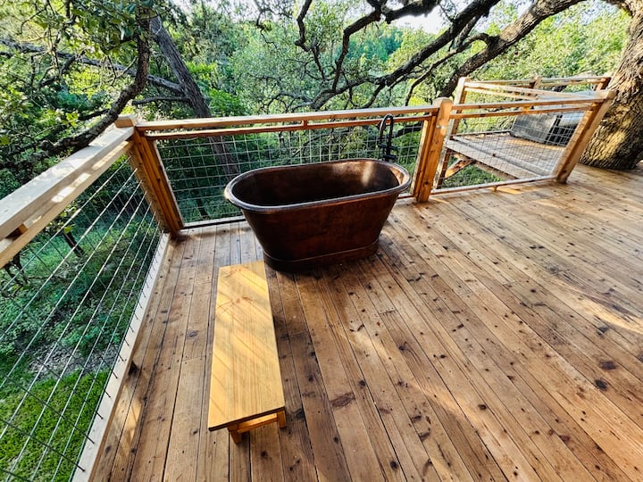 Live Oak Hideaway W/ King Bed And Splash Pond - Texas