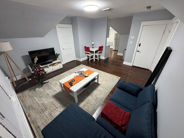 Spacious Suite 2br1ba - Near Yale - Wifi Full Kit - New Haven, CT