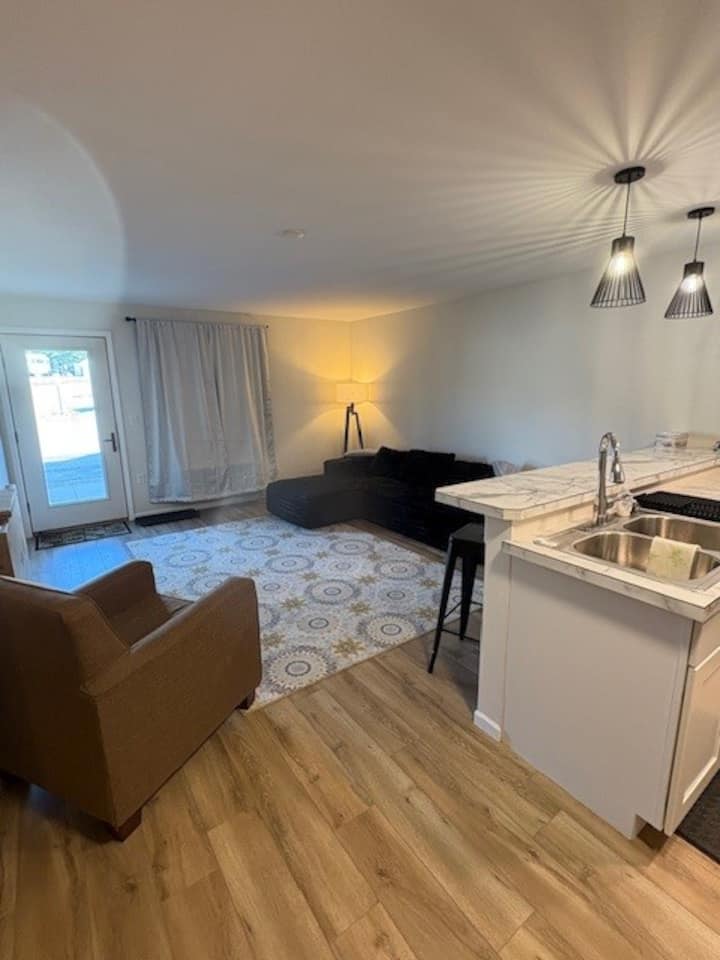 Port Side Condo - Unit 24 - Lake Metigoshe State Park, Bottineau