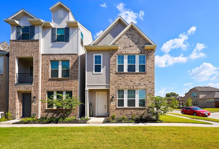 Luxe Gated Getaway + Trail Access | 5 Min To Lake - Pleasant Grove - Dallas
