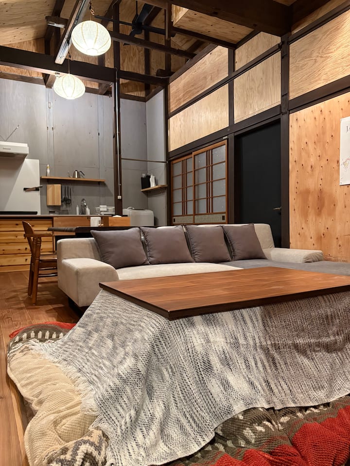 Traditional House W/ Kotatsu, Records & Bbq - Kurume