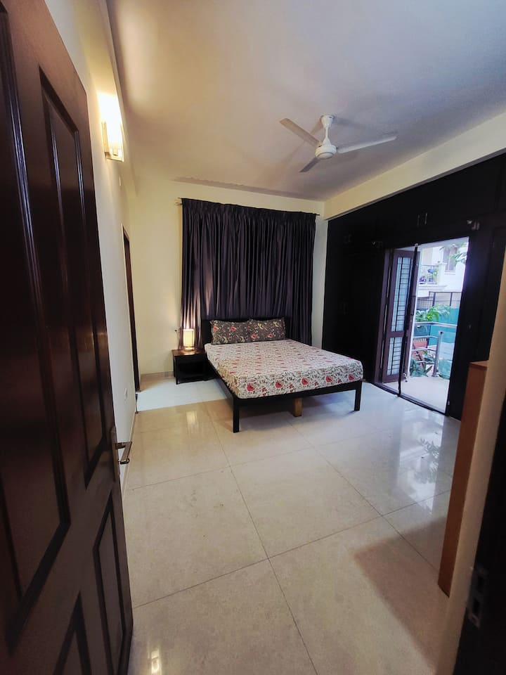 Black Orchid Premium Apartment 3 Bhk With Service - Bengaluru