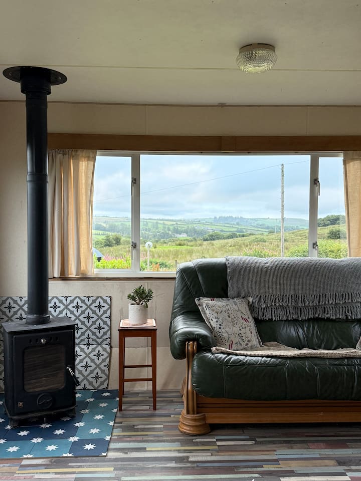 Teach Draoicht - Northern Ireland