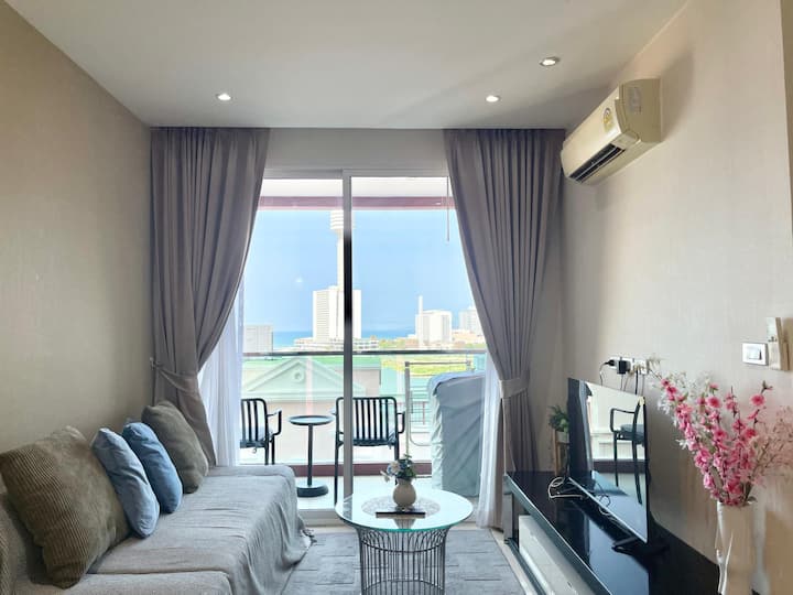 Apartment With Sea View - Pattaya City