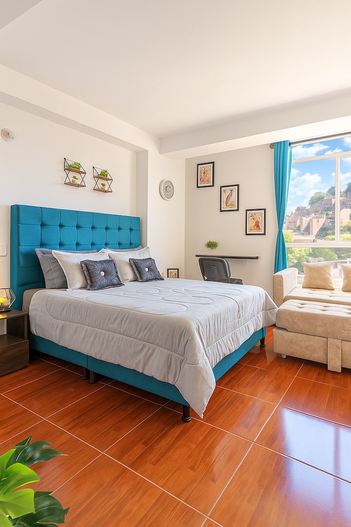 Central Tram – 10th Floor Stay - Medellín, Colombia