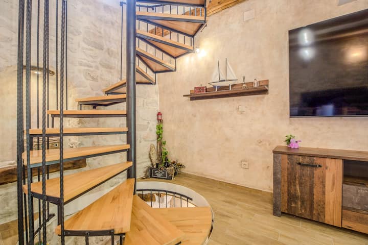 Villa Lapis 2 With Swimming Pool - Igrane
