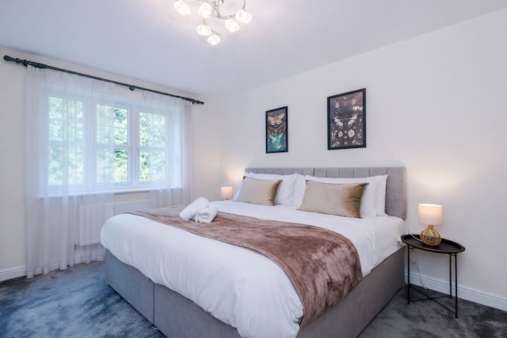 Stunning Home, Perfect For Groups, Free Parking! - National Trust - Erddig