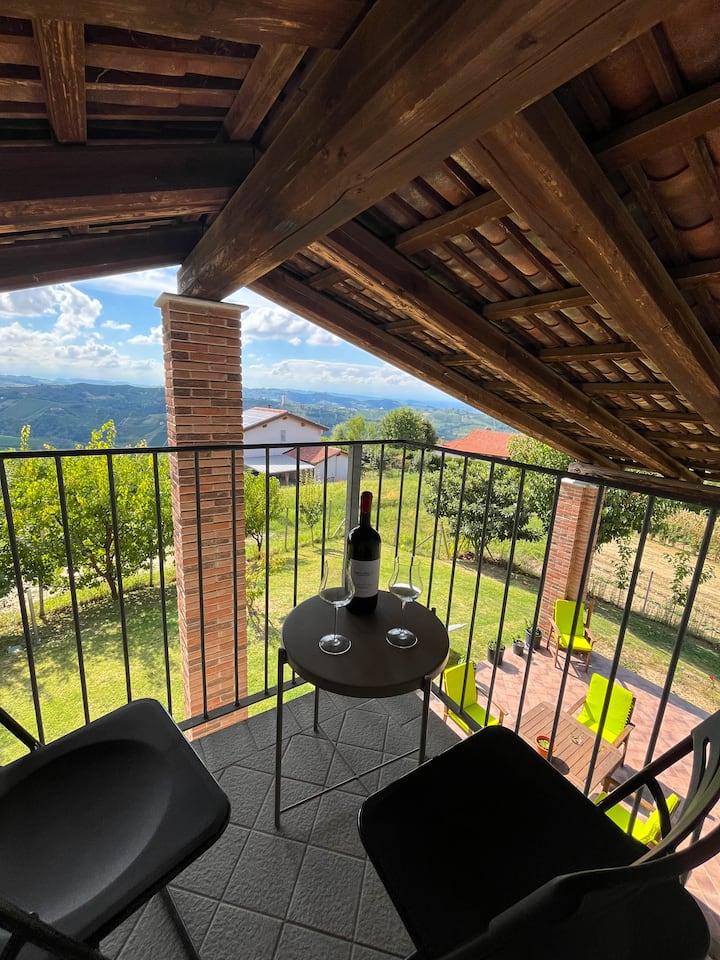 Il Girasole Apartments - 10 Min Da Alba - Langhe - Alba