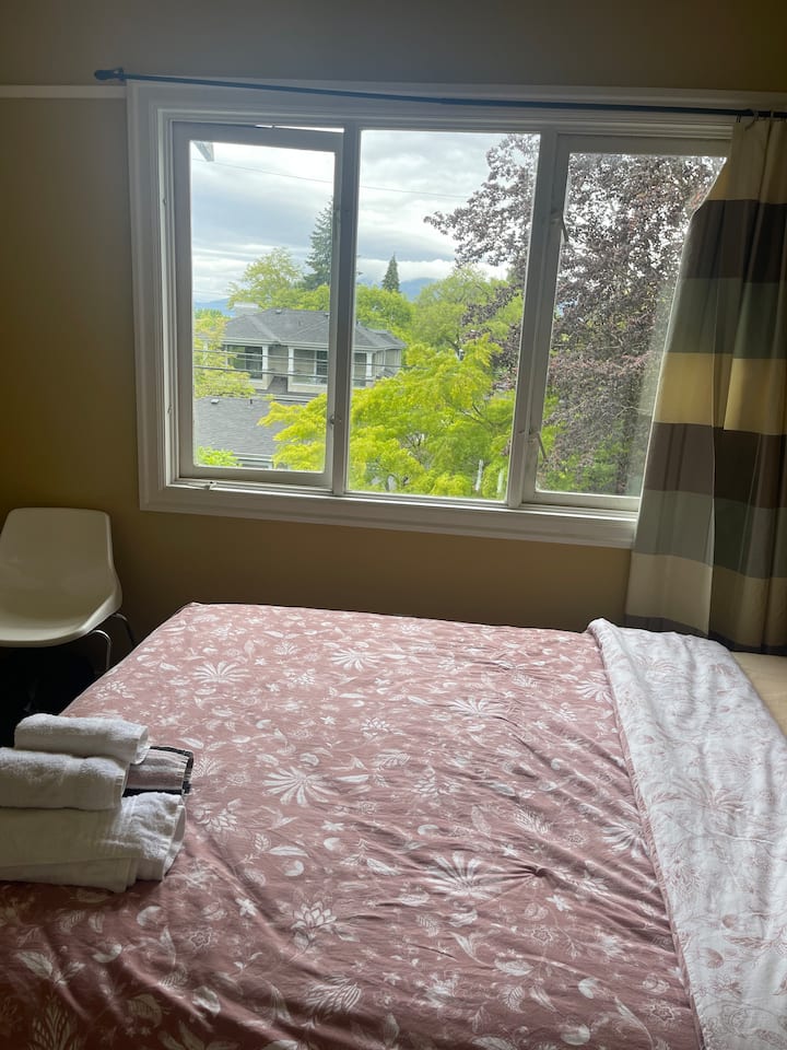 Vancouver Private Room - Bowen Island