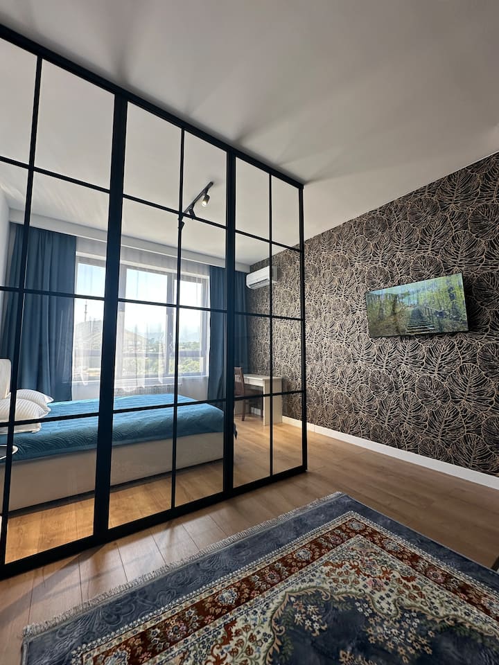 Rams Garden, Новая бизнес студия, +Netflix - Kazakhstan