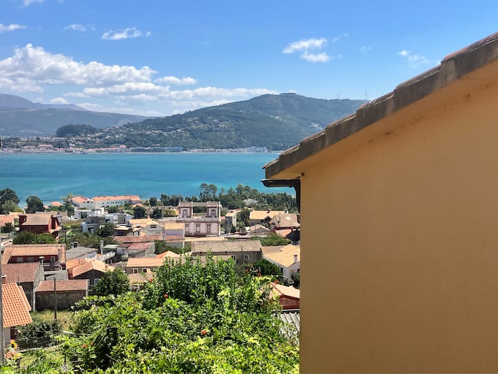 Spectacular Views In Peaceful Village - La Guardia, España