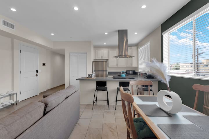 Hollywood Condo 10mins To Universal Studios & More - 웨스트할리우드