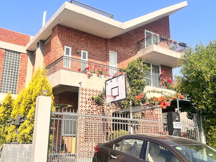 Villa ÉLan - Grande Living For Families - Mohali