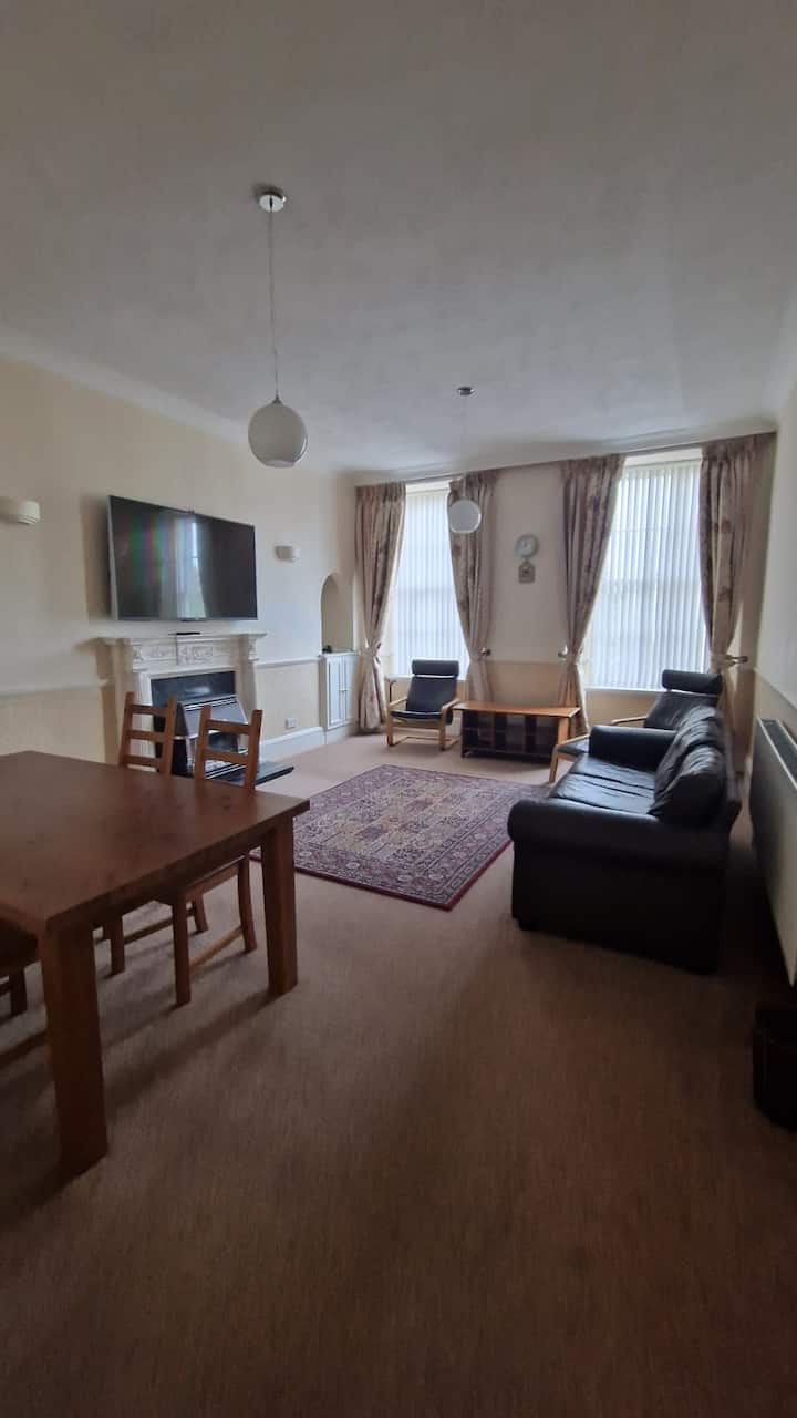 Spacious Clean Central Near Train Stn & University - Edinburgh