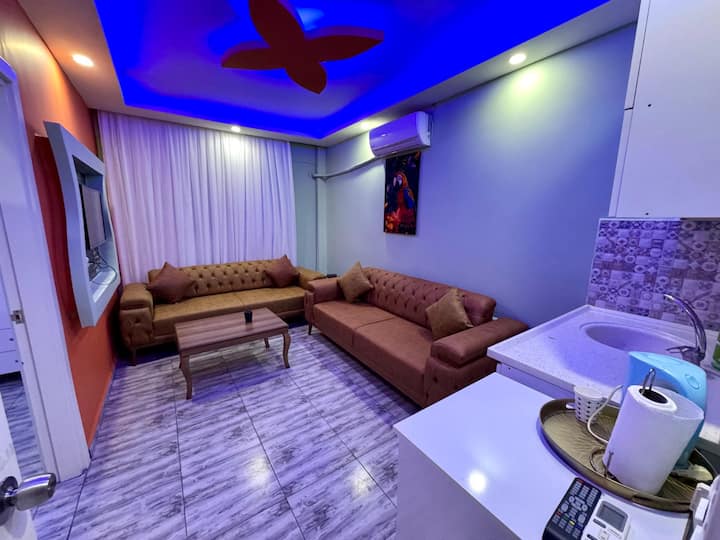 Adana  1+1 Lüx Eşyalı Daire - Adana