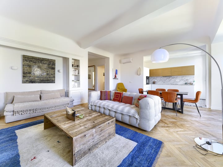 Fabulous Apartment Close To The Beach - Full A/c - Nice