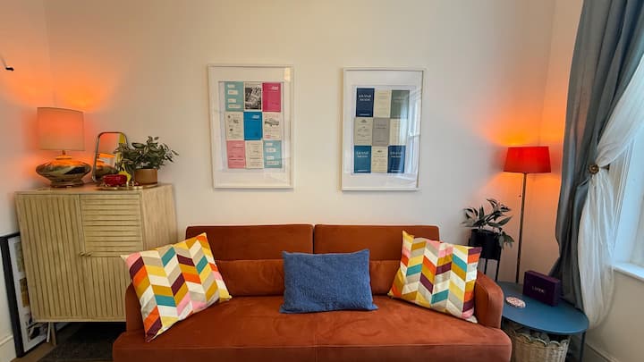 2 Bed City Stay Theatre Views - Wolverhampton