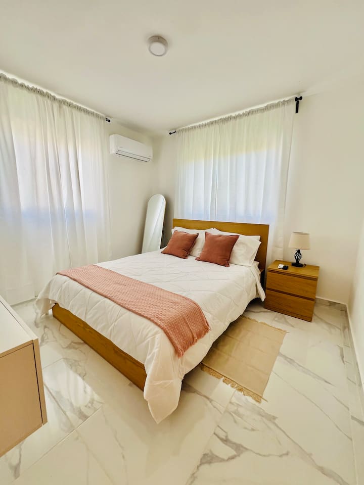3 Habitaciones Cerca De Downtown, Wifi Gratis - Punta Cana