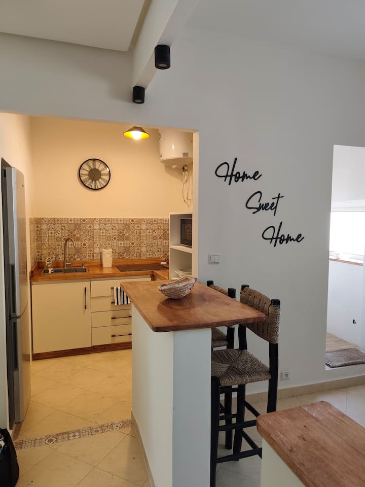 Appartement Rénové Très Lumineux, 5 Min Des Twins. - Casablanca