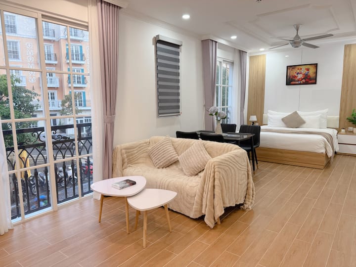 Sunshine House- Big Apartment,  Near The Sea. - Phú Quốc