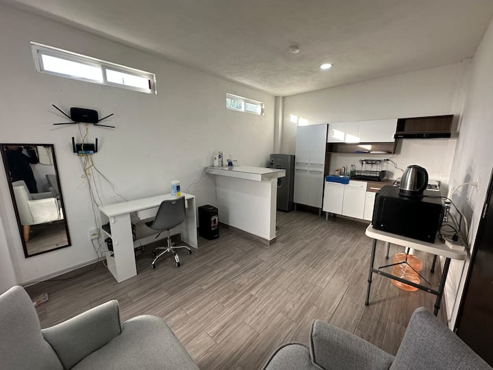 Apartment With Fast Wi-fi And Parking - San Pedro Cholula