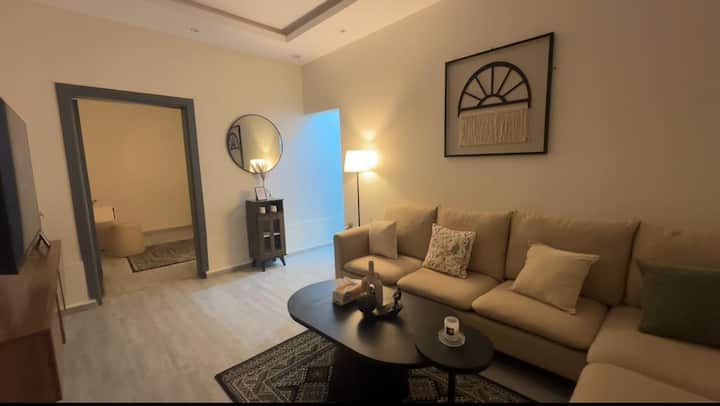 صاله وغرفه باليرموك - 利雅德