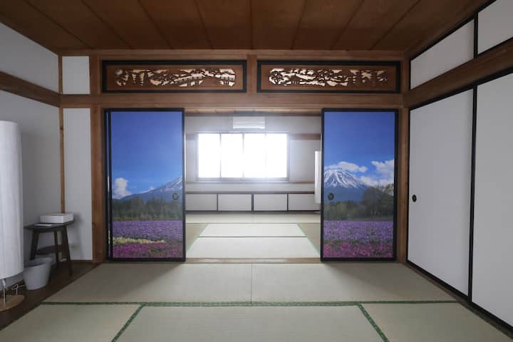 年末まで 3泊以上30%off/2泊20%off!日本のアートを宿に込め/屋上の壮大な景色 - 富士吉田市