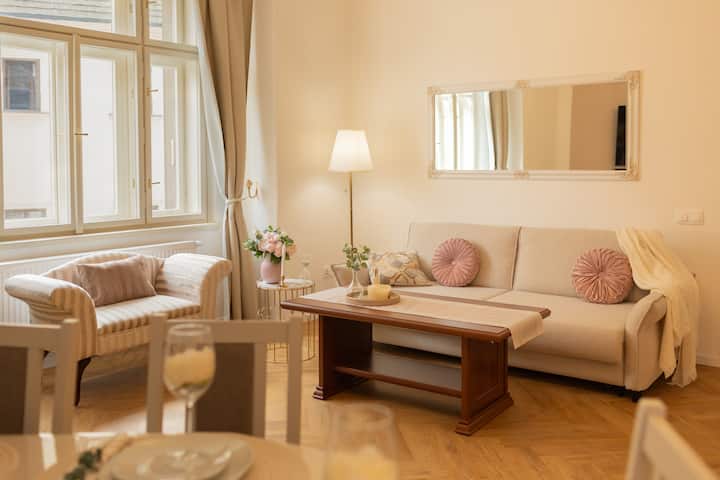 Tynska Apartment - Praga