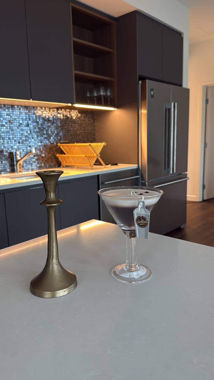 West End Lux L2br 2ba Condo Historic West End - Boston, MA