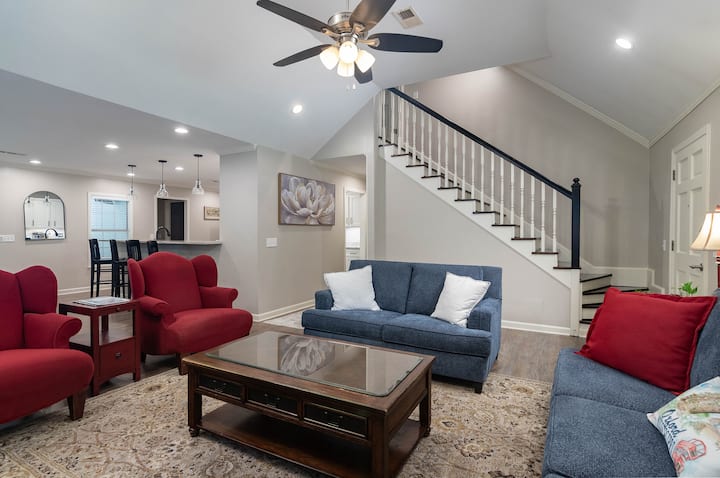 Hilltop Haven - Oxford, MS