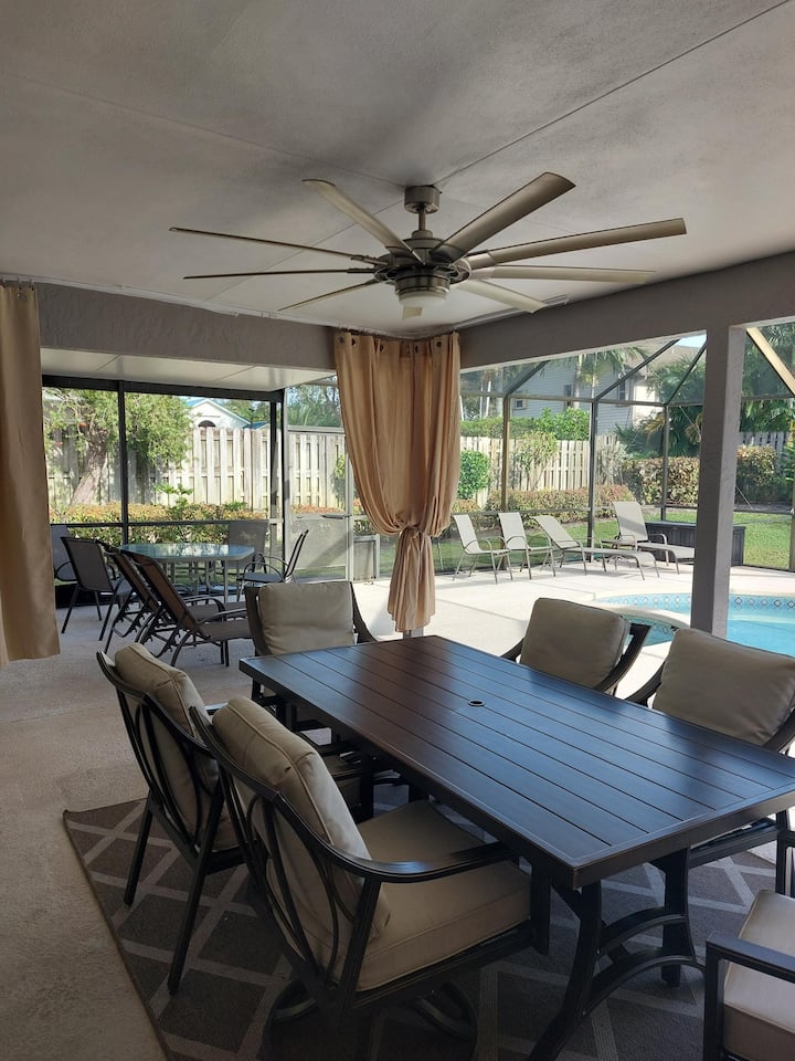 Your King Suite With Your Pool - Stuart, FL