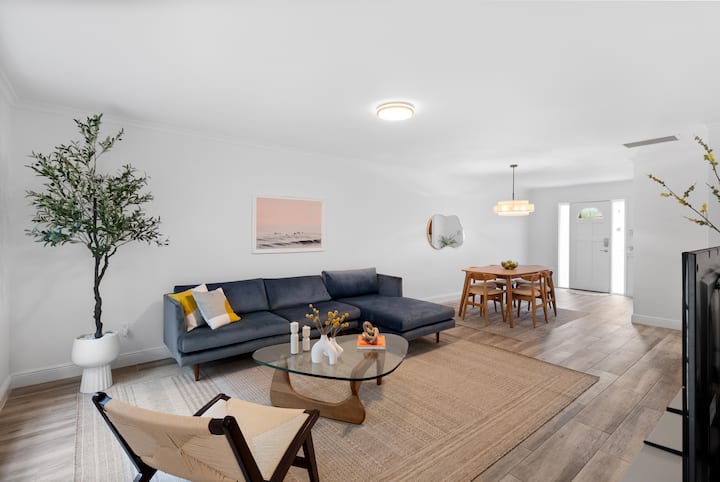 Pompano Beach–walk To The Ocean - Pompano Beach, FL