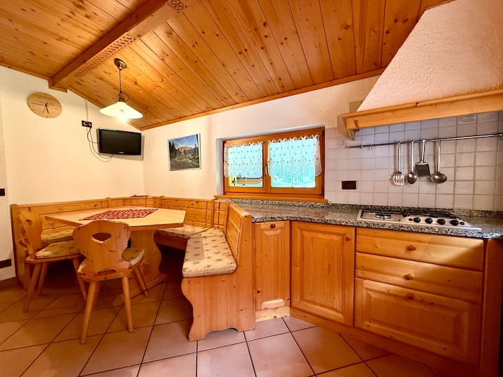 Barbara Apartment - Mountain View & Parking - Alleghe