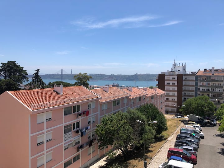 Tejo's Home Apartamento 2 Rooms - Lumiar