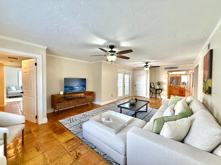 “5‑br Family Retreat Pool & Rv Space 4 Mi To Jrc - Vero Beach, FL