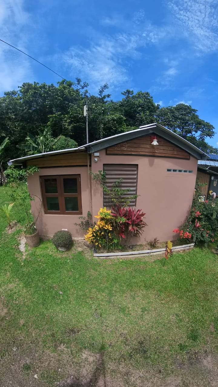 La Casita Del Amor - Utuado