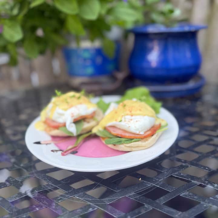 Queen, Fireplace, Hot Breakfast, Hot Tub, 18+ Only - Provincetown, MA