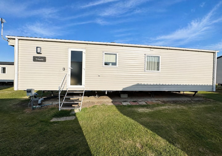 Lovely 6 Berth Caravan At Harts, Ref 74072b - Isle of Sheppey