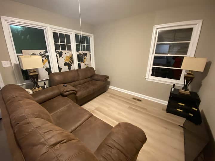 The Cozy Cottage - Macon, GA