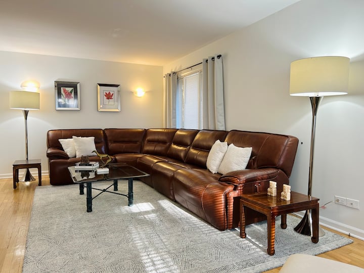 Family-friendly 3br | Walk To Beach & Downtown - Highland Park, IL