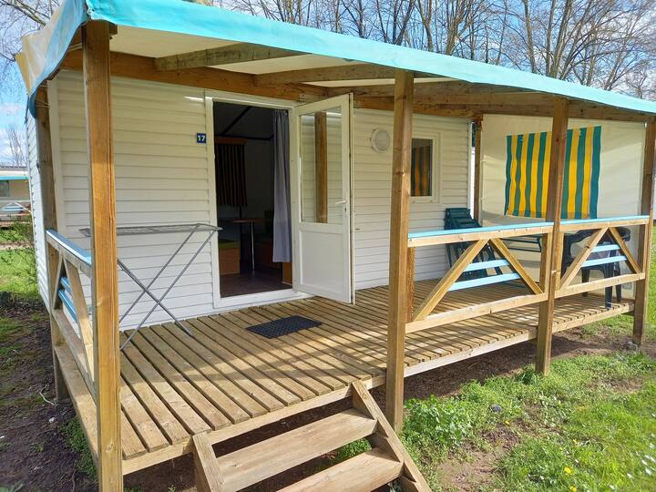 Mobil-home 4 Pers / 2 Ch / 0 Sdb - Auxonne