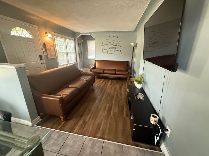 Great House 420 Friendly - Westland, MI