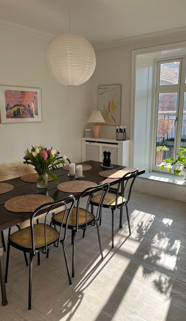 Copenhagen Apartment. Bright & Unique In ØSterbro - Copenhagen