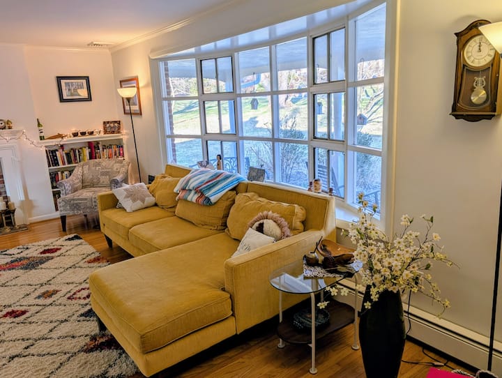 Peaceful 4-bedroom 3-bath House Over 3,000 Sq Ft. - Malvern, PA