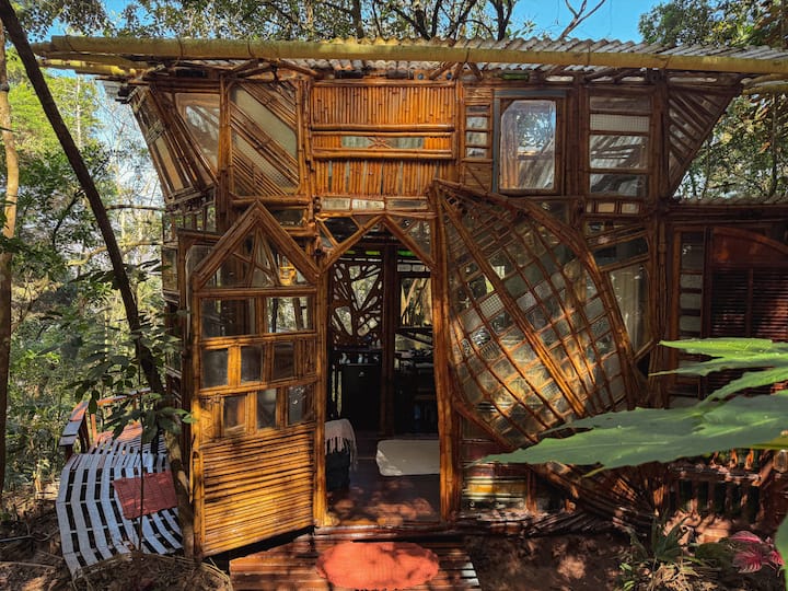 Casa Bambu Floresta Amada | Imersão Na Natureza - Ouro Preto